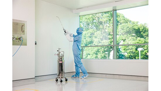 Cleaning Equipment for Cleanrooms | Ecolab