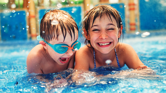 Commercial Pool and Spa Cleaning Solutions | Ecolab